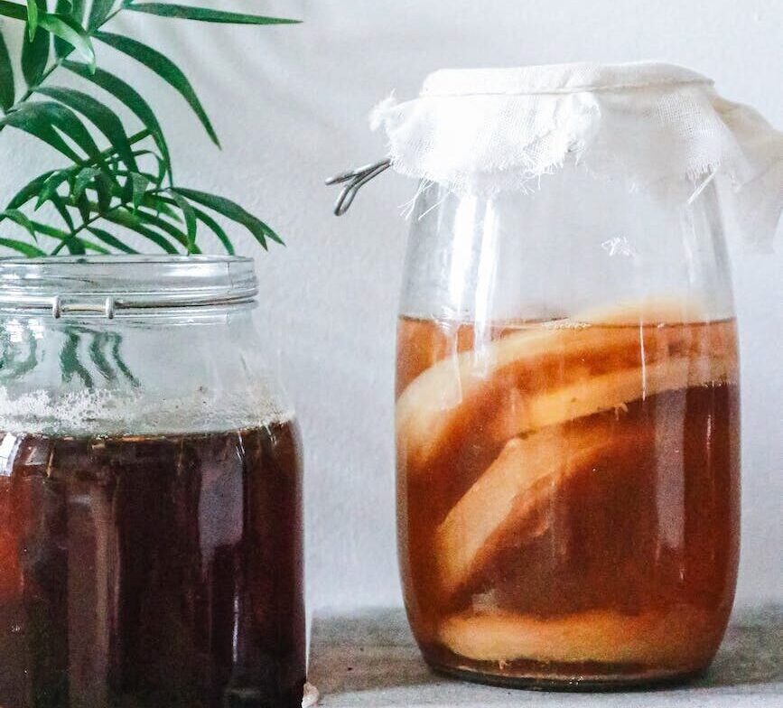 How to Make Kombucha at Home (Recipe)